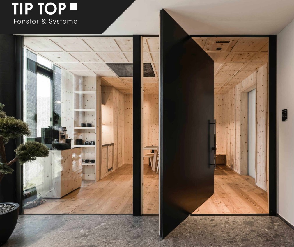 INTERIOR TOWER | Vahrn